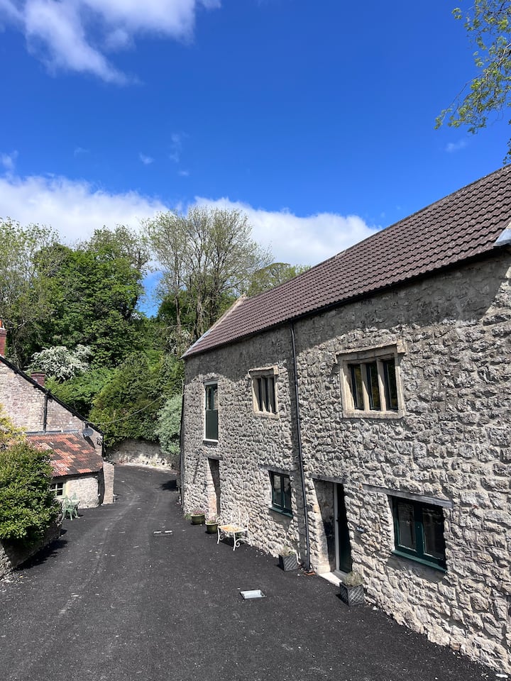 The Barn @ Park Farm - Shepton Mallet