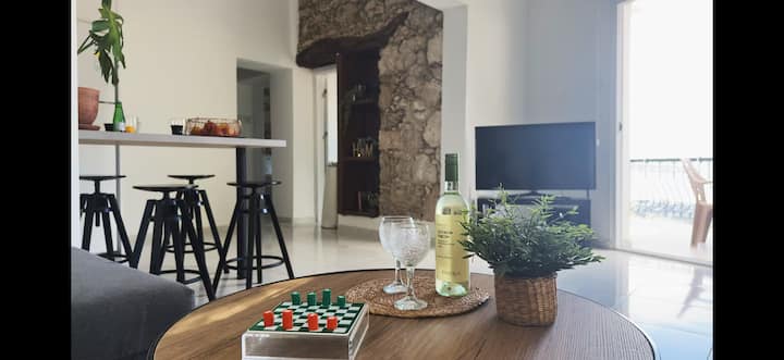Stunning House With Amazing View - Kyrenia