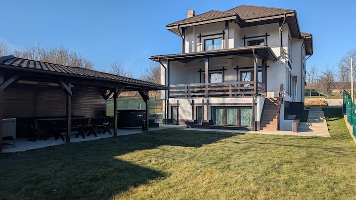 Conacu' Lacului Brebu - Câmpina