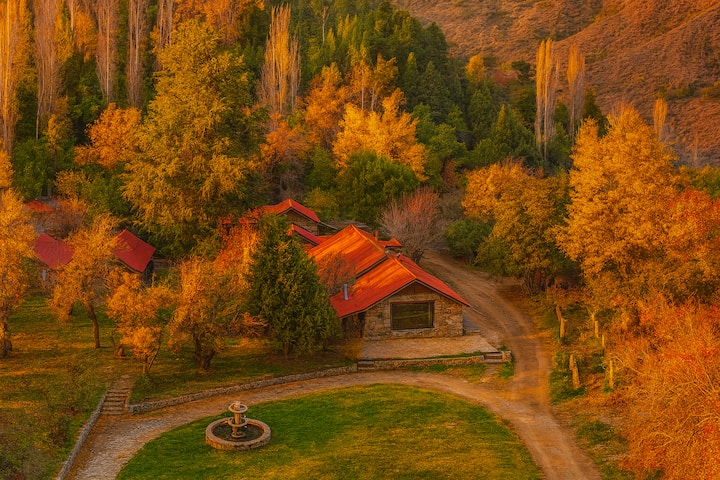 Hotel Boutique- Chalet De Pierre En Montagne. - San José de Maipo