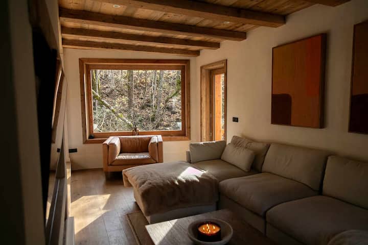 Chalet La Rive · Riverside Luxury Chalet, Morzine - Morzine