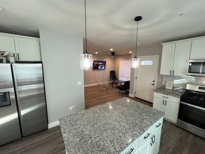Newly Constructed 2 Bedroom Apt - Sacramento, CA
