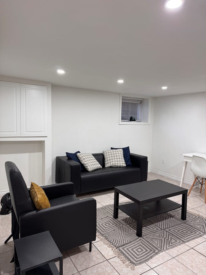 Cozy Private2brsuite•separateentrance•free Parking - Guelph