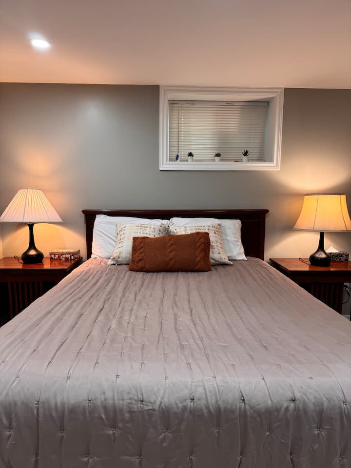 Private Basement Suite Near Downtown Guelph - Guelph