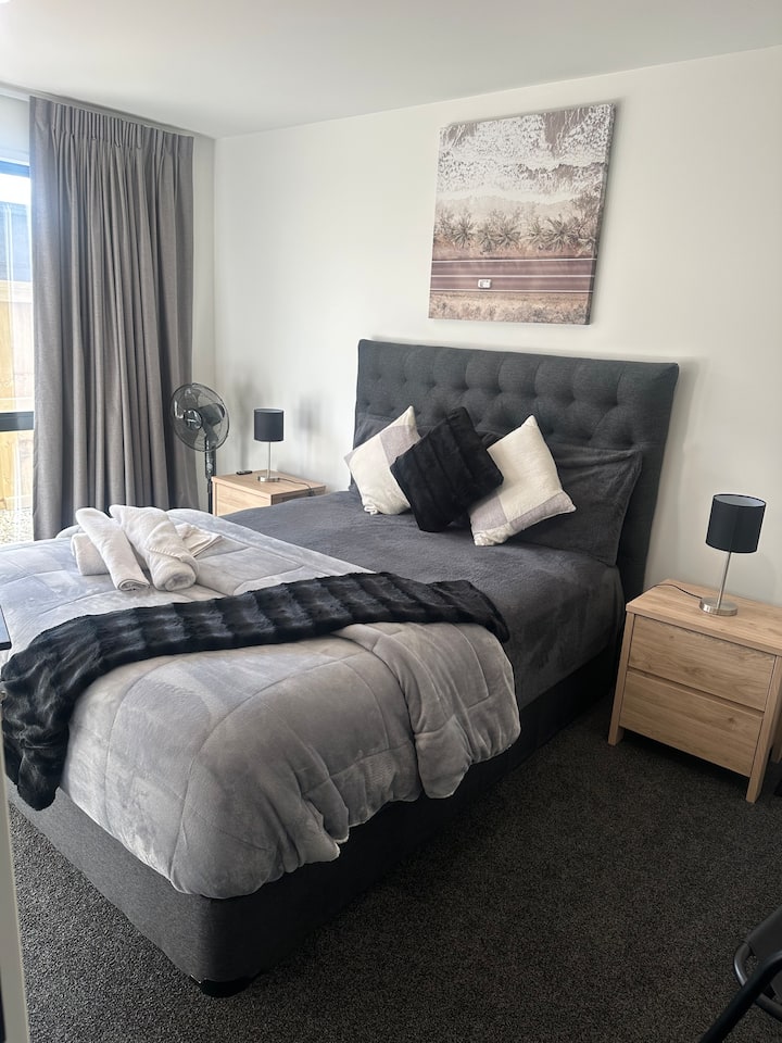 Place To Stay In Taupo - Lake Taupo