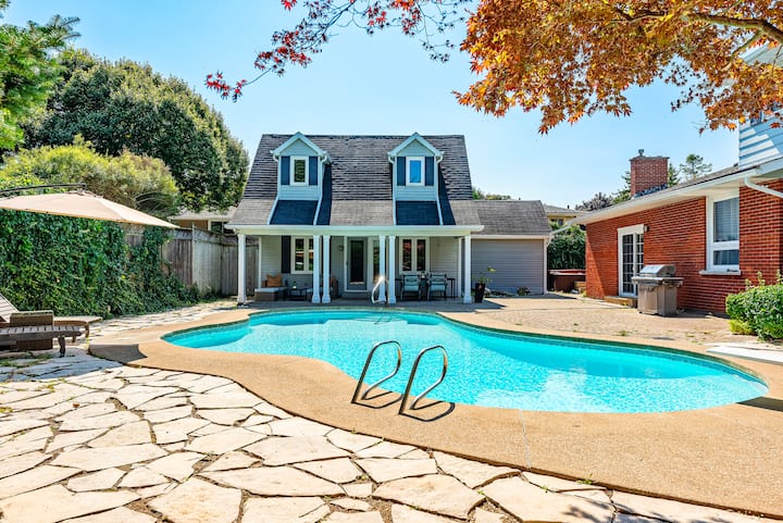 Cozy Hot Tub Retreat For Families & Groups - Niagara-on-the-Lake