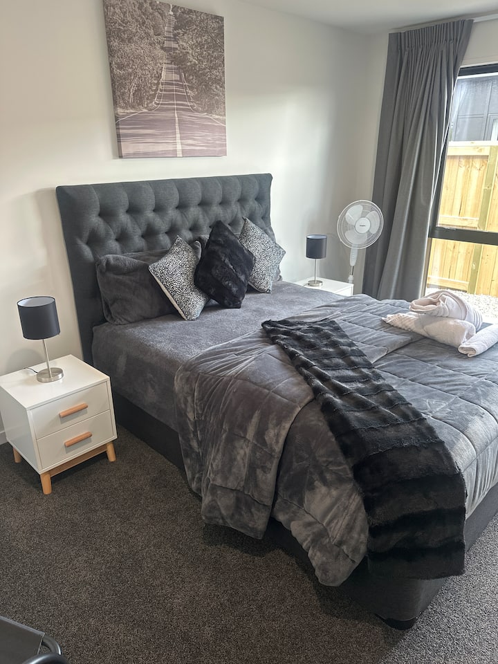 Place To Stay In Taupo - Taupo