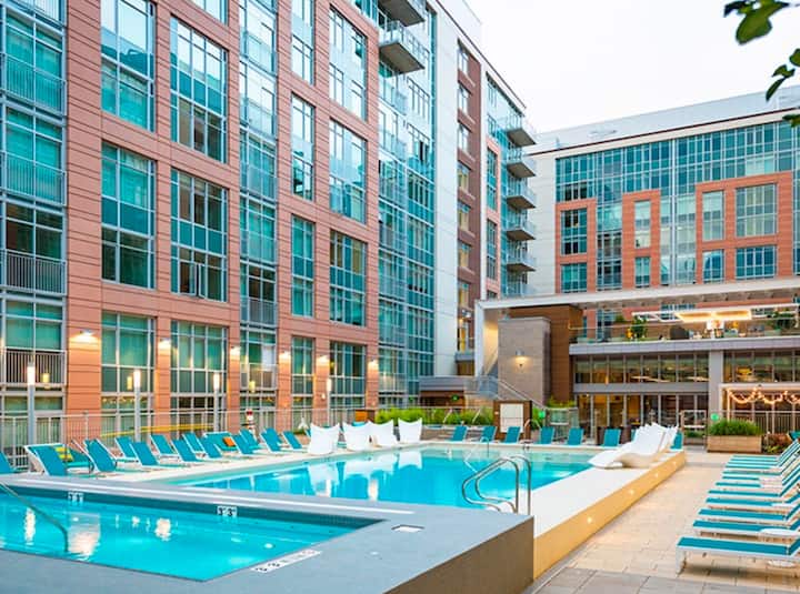 Lavish Rentals - Denver, CO