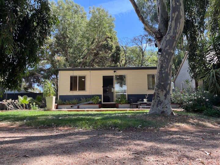 The Shack - Lake Mulwala Cabin, Boat/van Parking - Yarrawonga