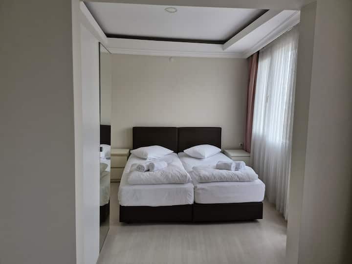 İZmir Kordona 5 Dk Mesafe Daire - Izmir