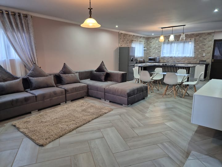 Apartment Block 1a - Amanzimtoti