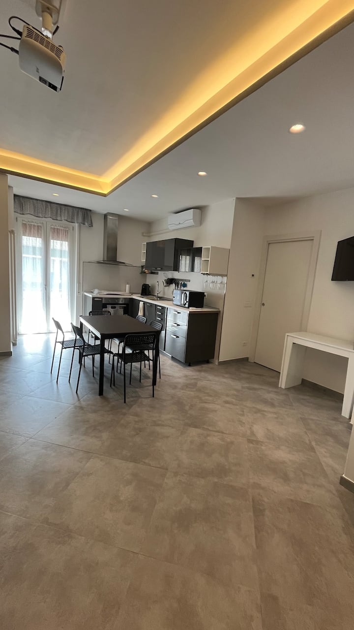 Appartamento Mary A 5 Minuti A Piedi Dal Mare - Carrara