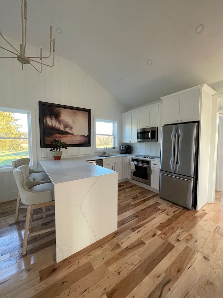 Luxury Farm Stay - Waldorf, MD