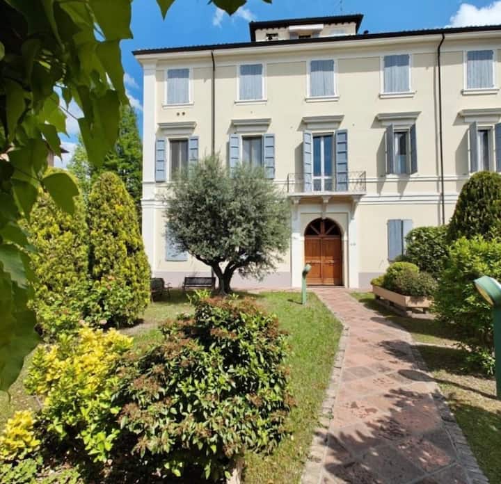 Vaciglio Suite - Modena, Italy