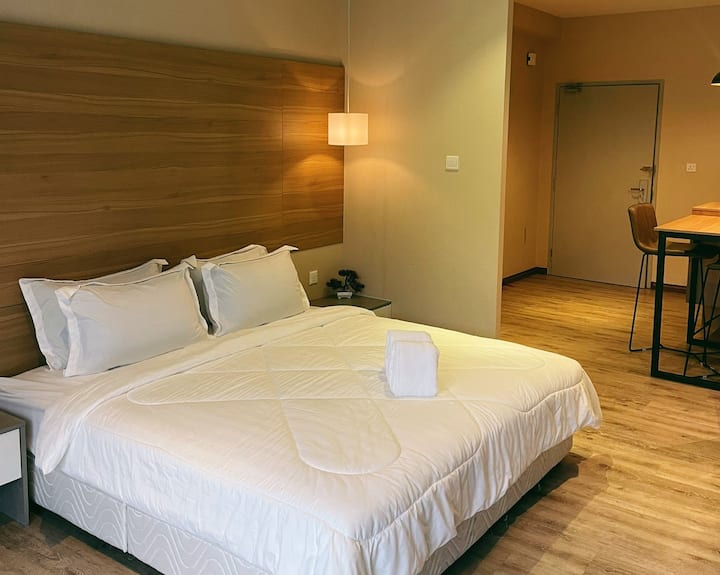 Thirteen Residence [Tr27] @ Sovo Aeropod [Netflix] - Kota Kinabalu