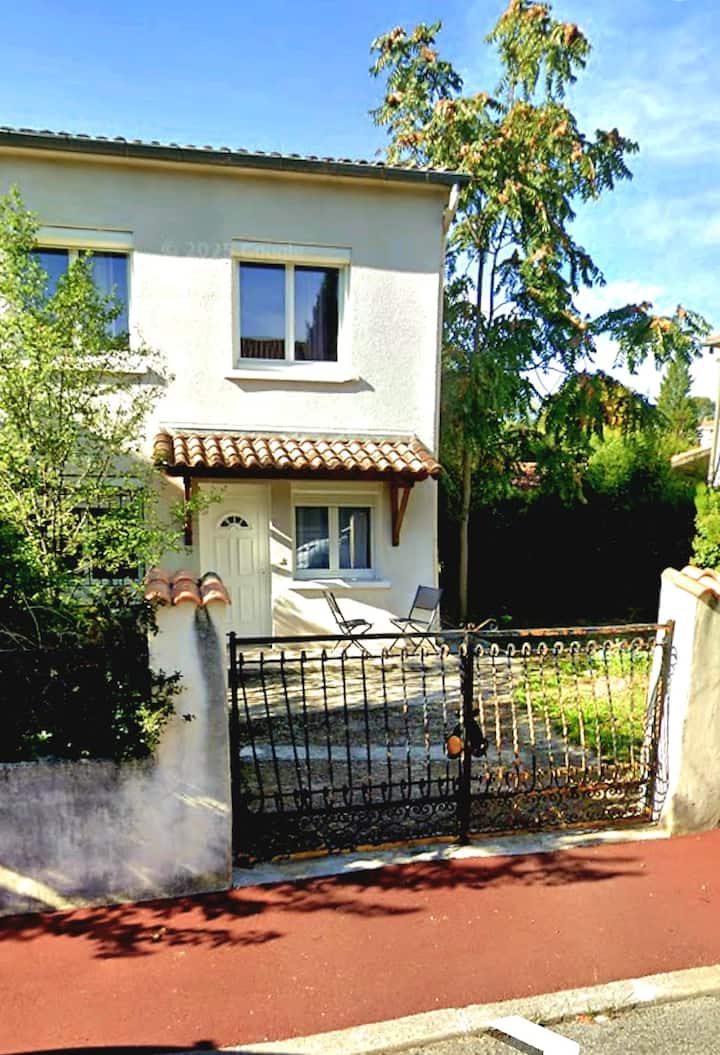 Maisonnette Climatisée Avec Jardin Privatif - Montpellier