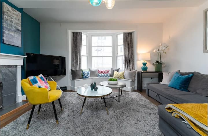 Bn1 Riviera Rooms | Roof Terrace | Cool & Central - Brighton and Hove