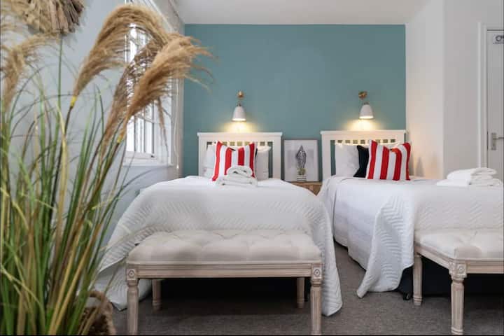 Brighton Rooftops | Cool & Central | Roof Terrace - Brighton and Hove