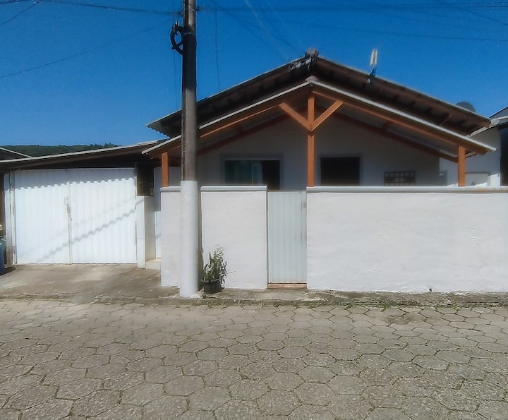 Casa Em Governador Celso Ramos - Canto Dos Ganchos - Governador Celso Ramos