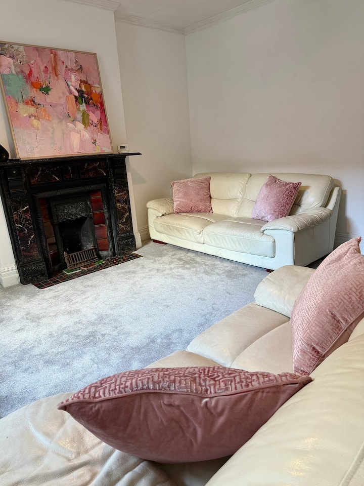 Large Town Centre Apartment - イギリス ベドフォード