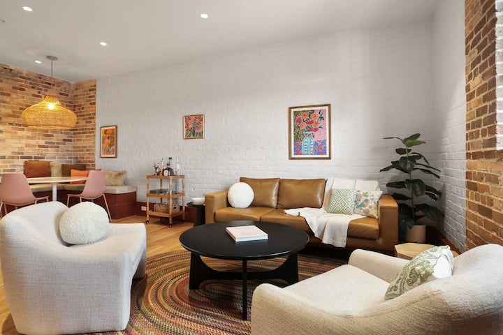 The Gisele: 4br/3ba For 8 | Pool + Streetcar Stop - New Orleans, LA