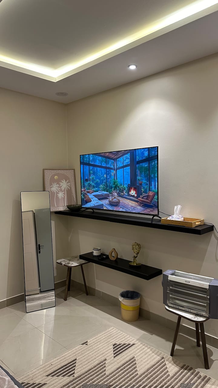 استديو هادىء بدخول ذاتي 31 - Riyadh