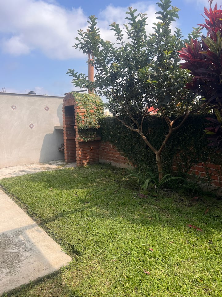 Casa Estilo Industrial Con Jardín, Xalapa Veracruz - Xalapa