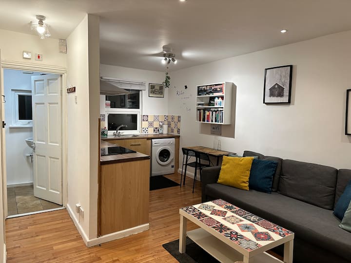 1 Bedroom Flat In Haggerston - Londres