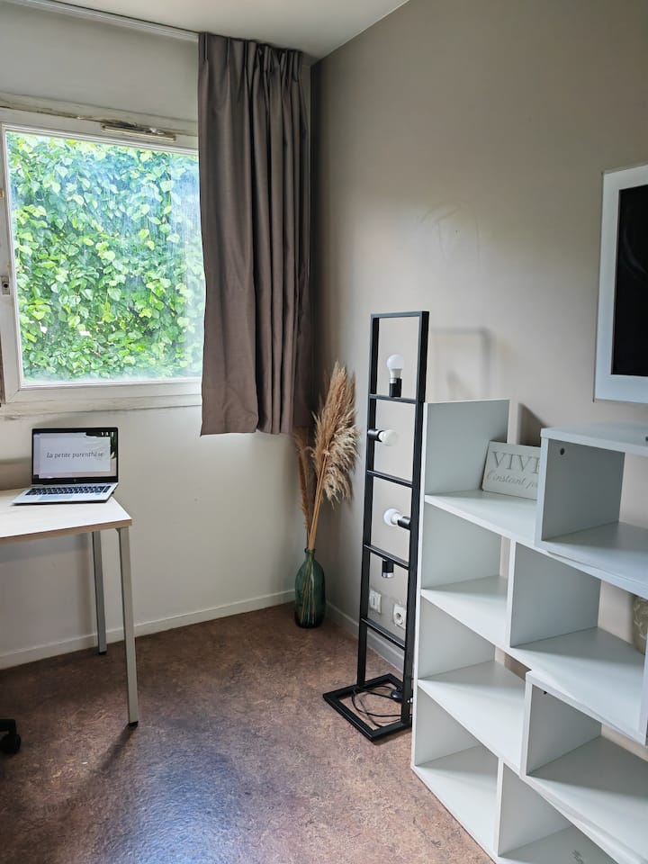 Studio T1 - La Petite Parenthèse - ibis Styles Evry Cathédrale