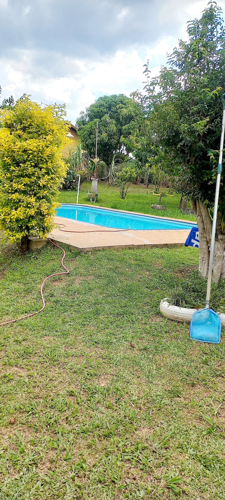 Chácara Com Chalé Em São Roque - São Roque