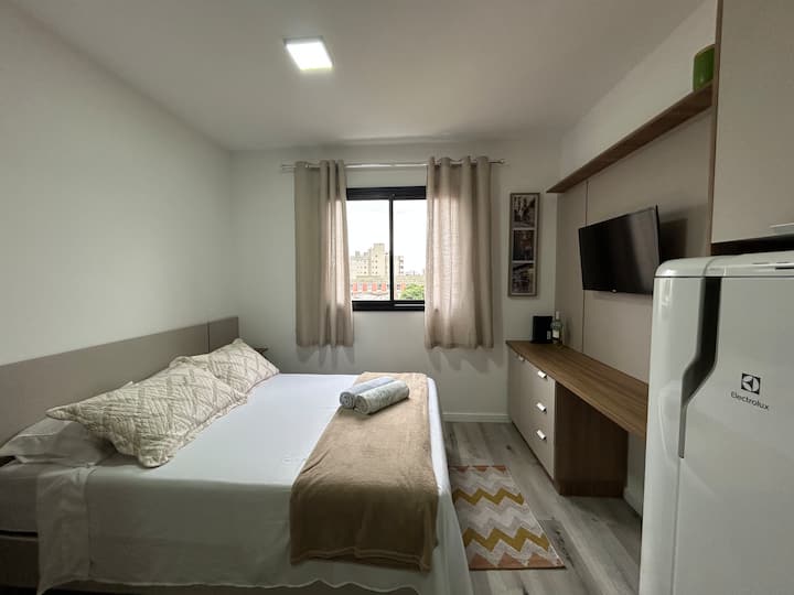 Apto No Portão • C/ Piscina E Garagem • Ap501 - Curitiba