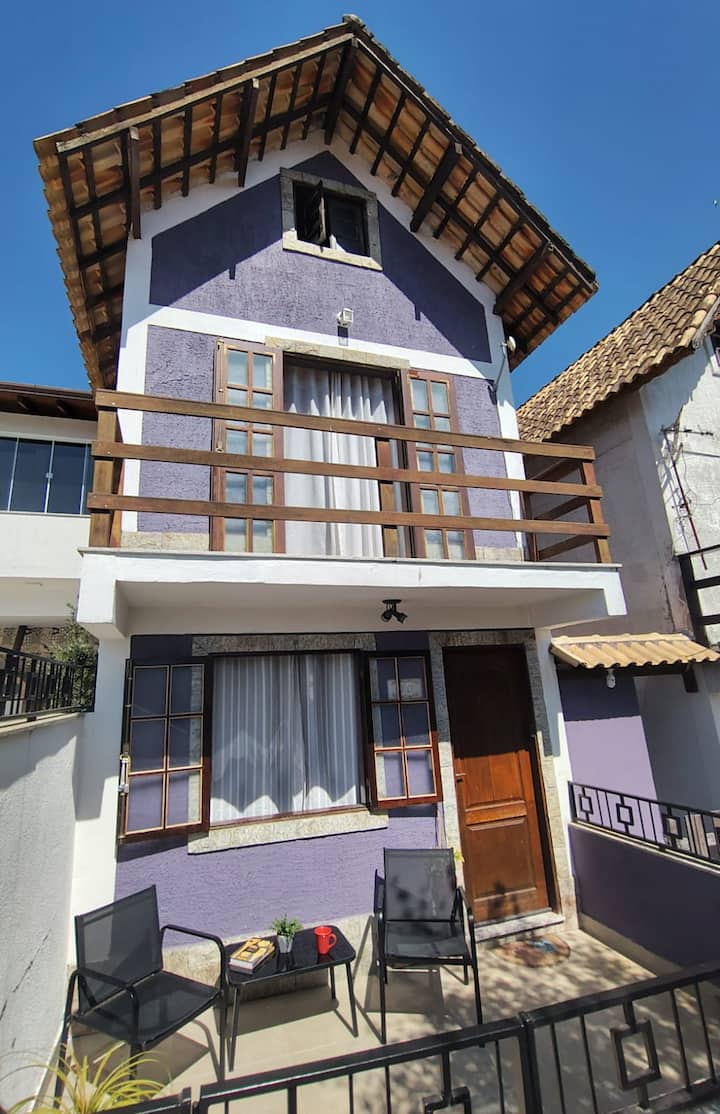 Espaço Inteiro:chalé Em Penedo - Penedo