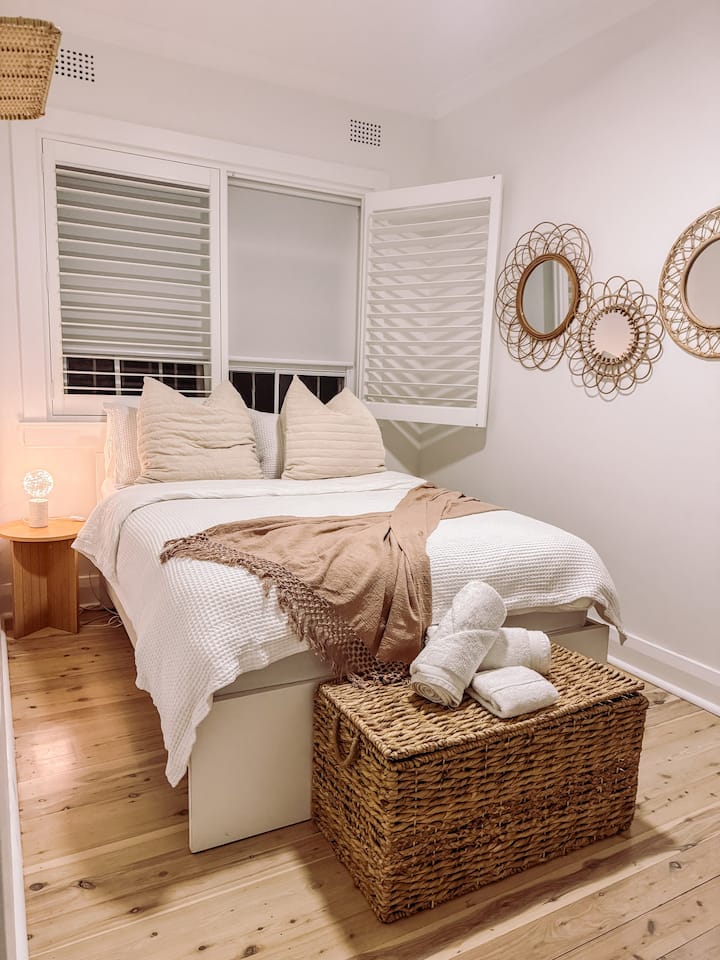 Chic Room Walk To Bondi Beach - Sidney
