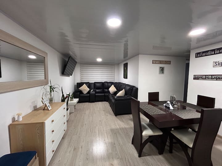 Cómodo Y Acogedor Apartamento - Bogotá
