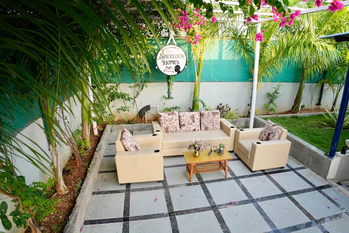 Sherlockhomes Guesthouse - Karimnagar