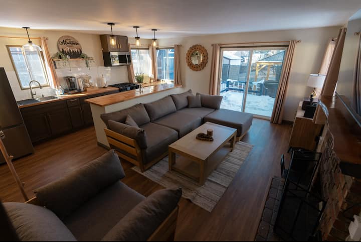 Cozy Cabin! Peacefully Located, Spa & Karaoke Fun! - Sugarloaf