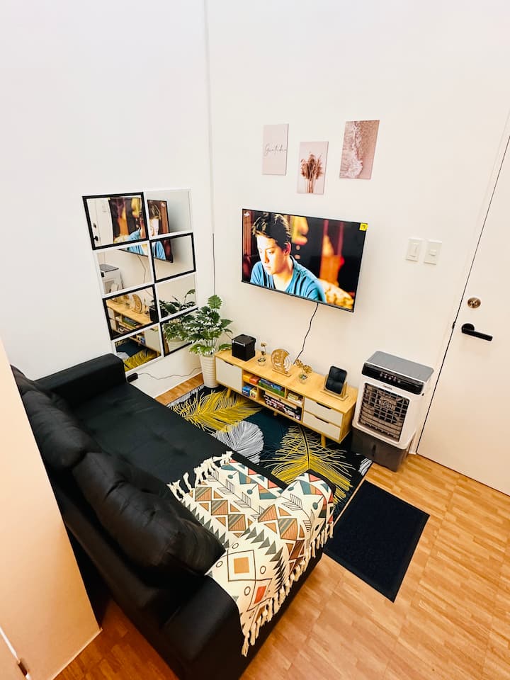 2br|2ba Loft Near Boni Mrt W/netflix|karaoke|pool - Pasig