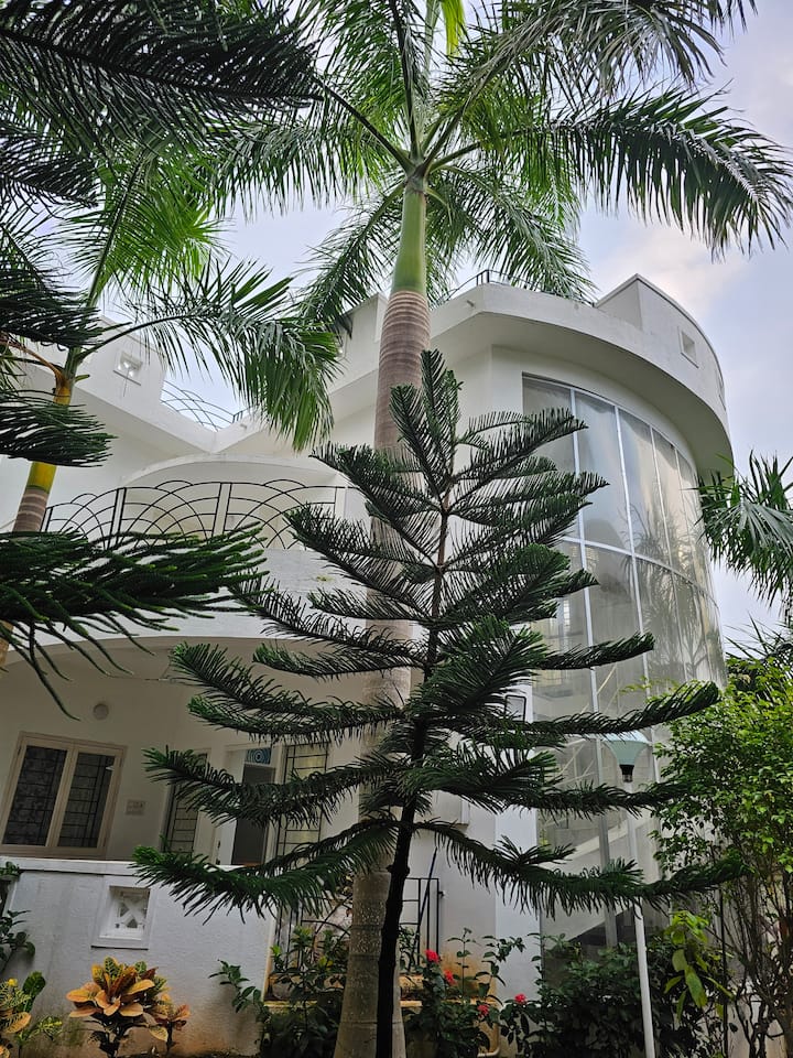 Anton White Villas Resort - Mahabalipuram