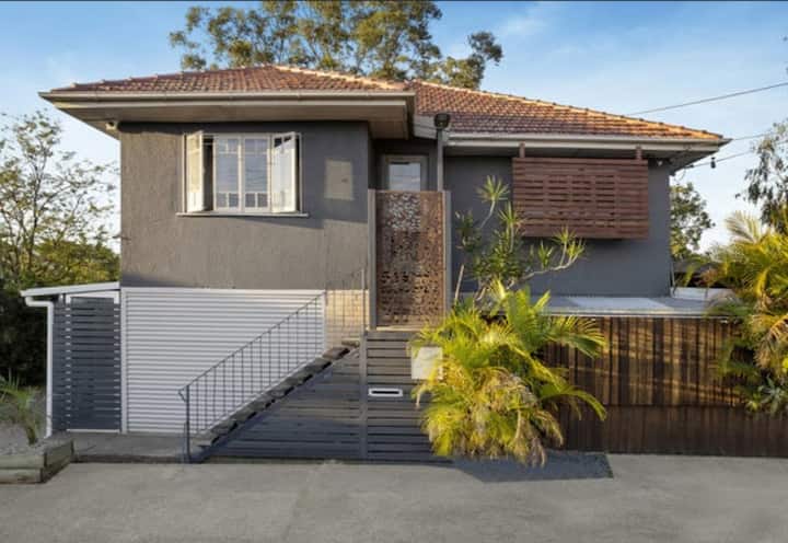 Metro Mavel - Brisbane