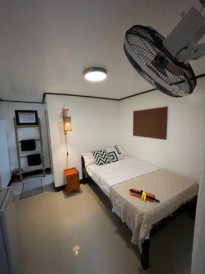 Cozy Quiet Room El Nido | Private Bath & Patio Rm1 - El Nido