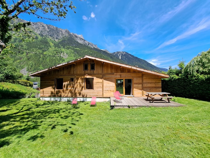 Chalet Pollux : 4 Chambres, 8 Personnes, Au Calme - Chamonix-Mont-Blanc