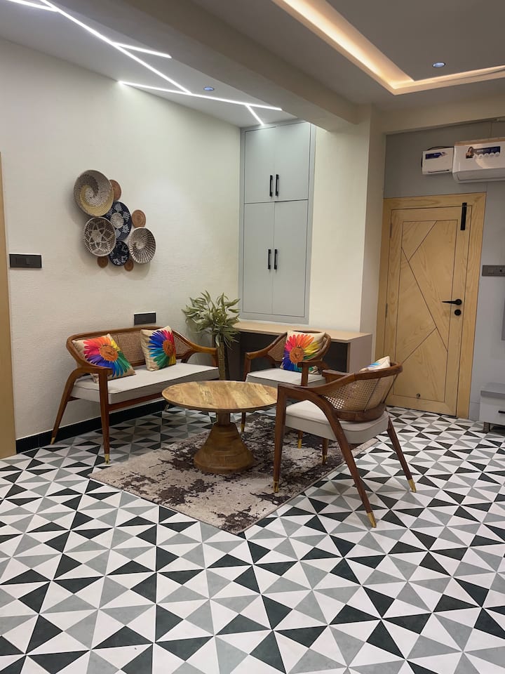 Suncity Luxee Pure Veg Elegant Escape In City Core - Jodhpur