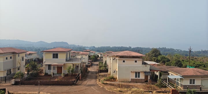 Sea Vista Hilltop Homestay - Ganpatipule