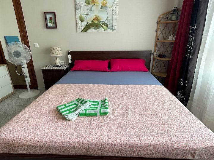 Large Room Very Close To Ruzafa And Central Park - Valence en Espagne