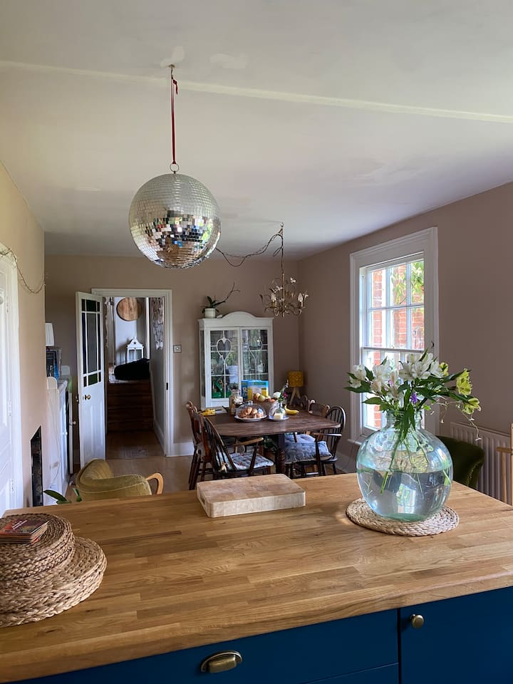 Victorian 
 Family Home - Farnham