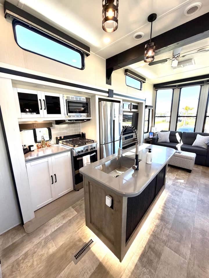 Near Beaches & Owa! - Foley, AL