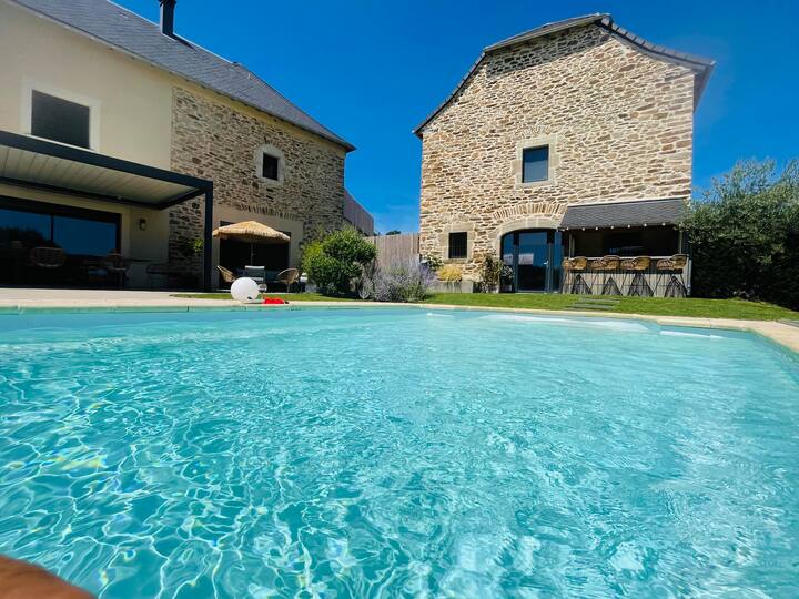 Maison De Caractère Piscine/spa - Baraqueville