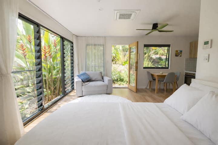 Moogie’s | Coolum Beach - Coolum Beach