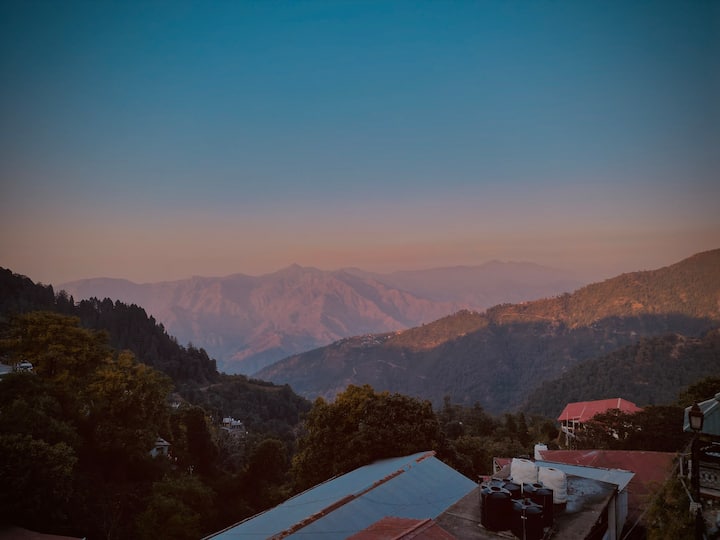 Urban Turban Stays - 4bhk, Camel's Back Road - Mussoorie