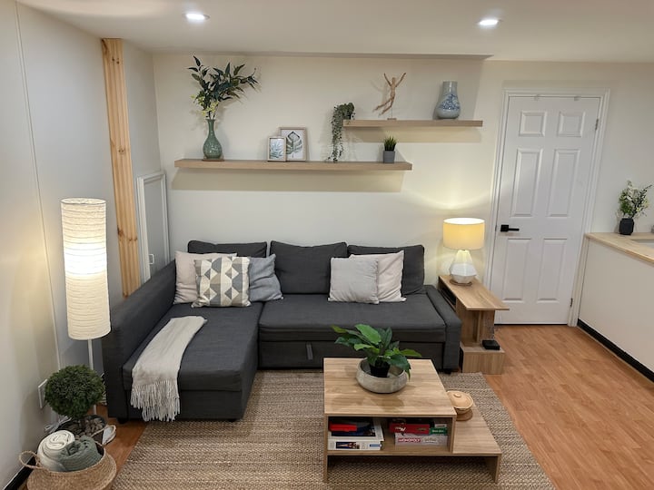 Kimchi Loft In Koreatown - Toronto